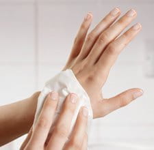 First Aid | Apply First Aid | Elastoplast