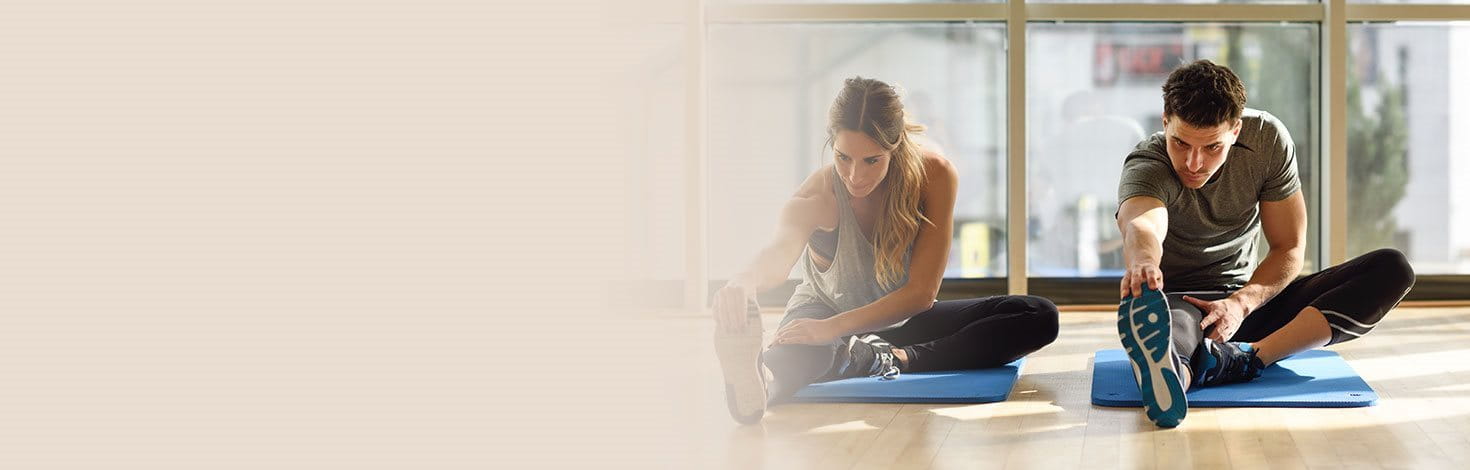 Six Quick Exercises and Stretches for Sore Legs | Hansaplast India